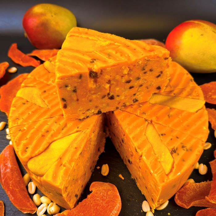 Samarkand halva with mango and pineapple – Lokumdokya