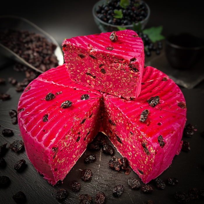 Samarkand halva with blackcurrants and cranberries – Lokumdokya